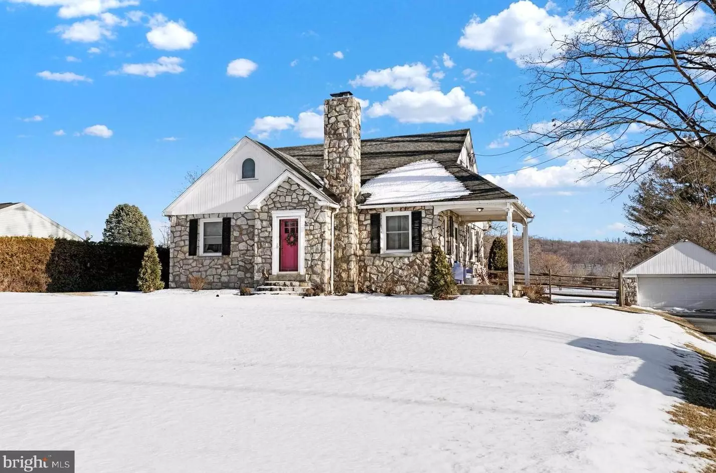 570 Oysterdale Rd, Oley, PA 19547 - MLS PABK2052788 - Coldwell Banker