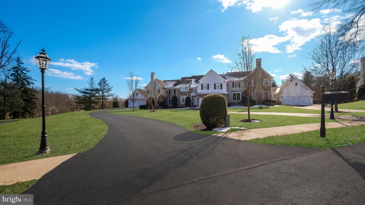12 Garden Path, Doylestown, PA 18901 - MLS PABU2087422 - Coldwell Banker
