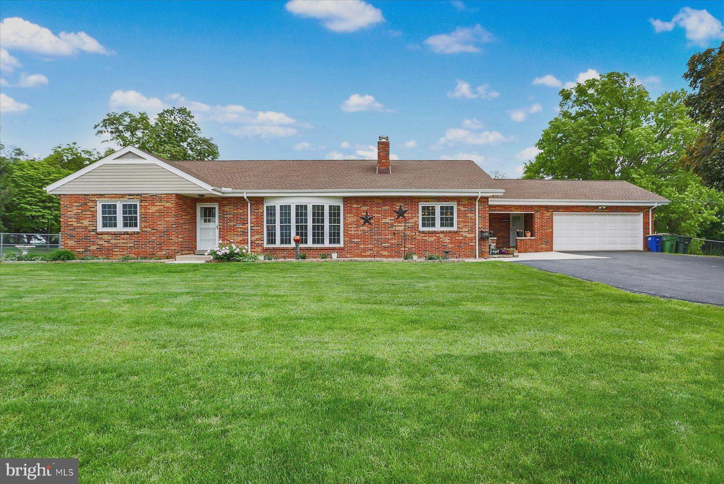 2801 Lisburn Rd, Camp Hill, PA 17011 - MLS PACB2042106 - Coldwell Banker