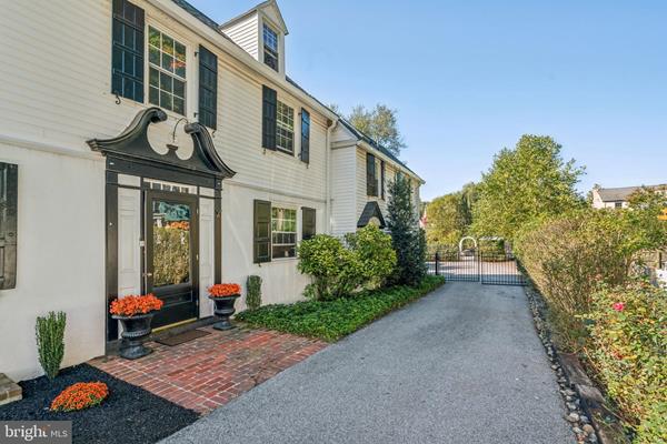 72 Old Eagle School Rd, Wayne, PA 19087 - MLS PACT2075942 - Coldwell Banker