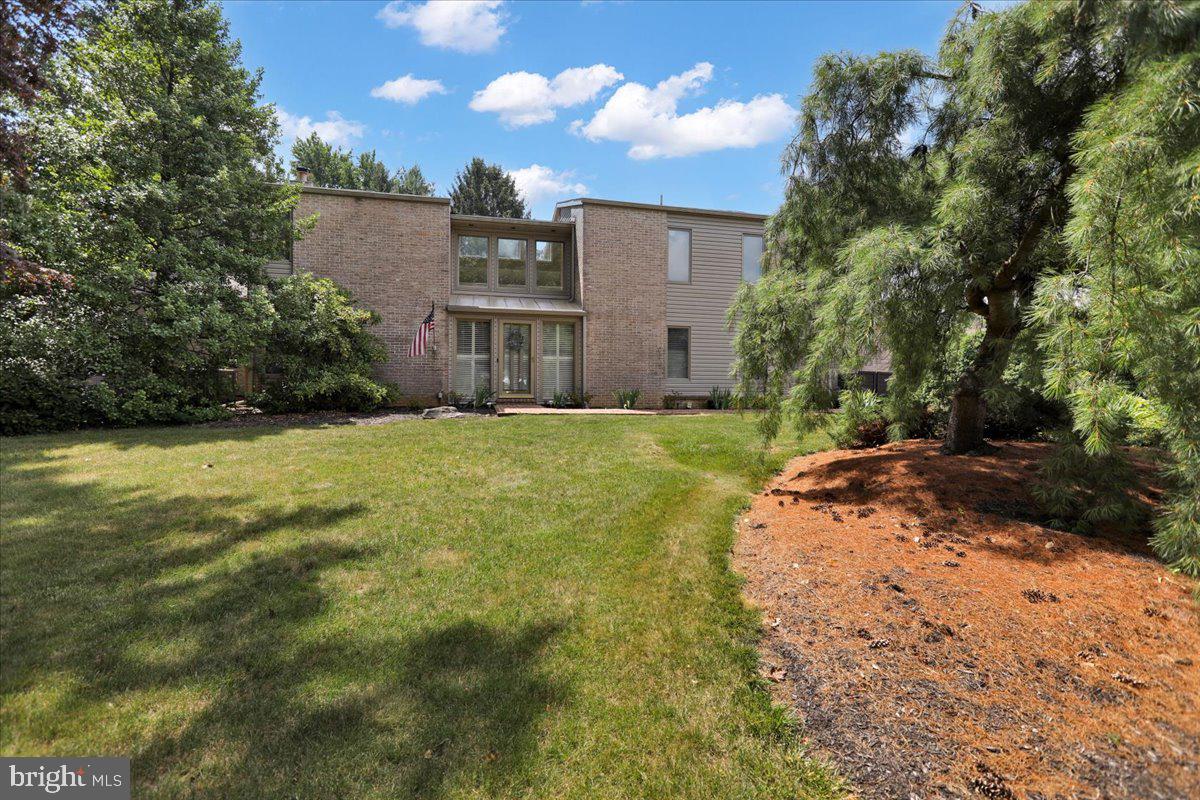 1530 Miller St, Lebanon, PA 17042 - MLS PALN2015612 - Coldwell Banker