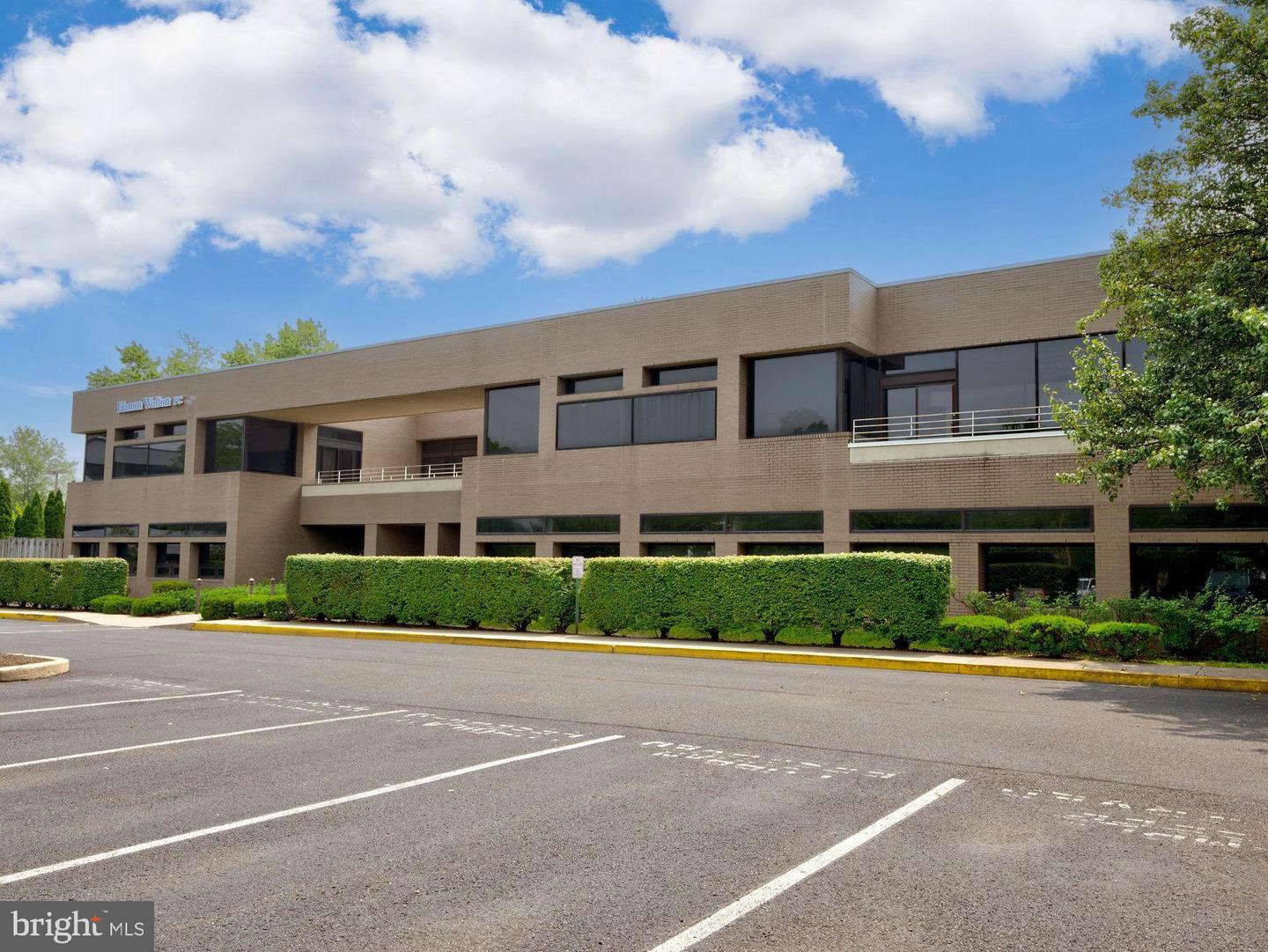 794 Penllyn Blue Bell Pike, Blue Bell, PA 19422 - MLS PAMC2117392 ...