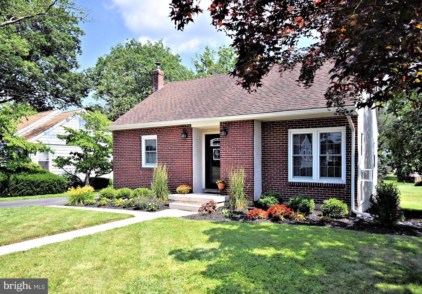 126 W School St, Hatfield, PA 19440 - MLS PAMC2145666 - Coldwell Banker