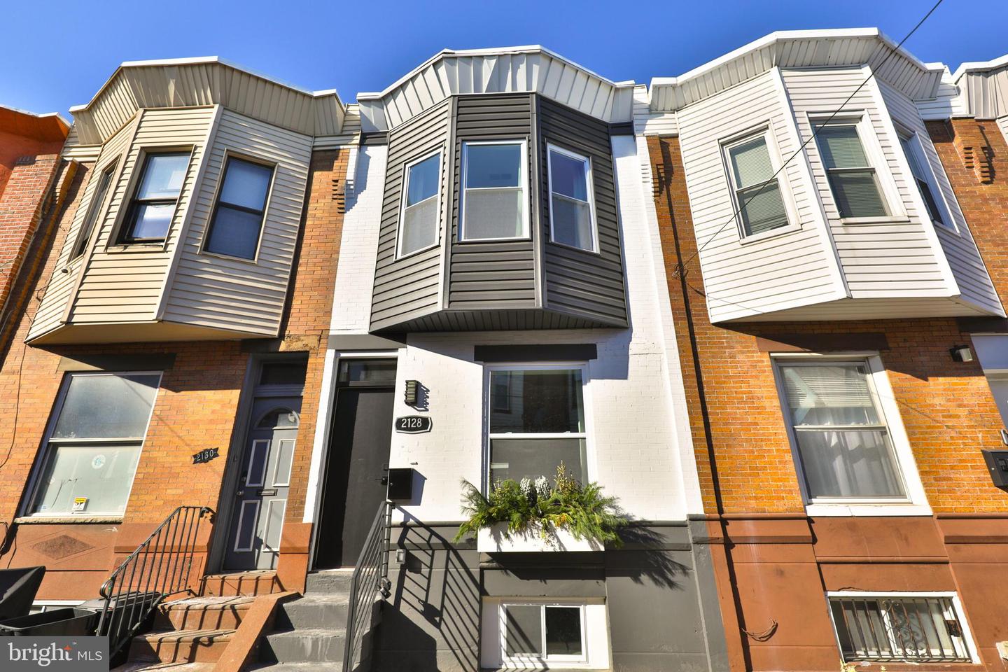2128 S Garnet St, Philadelphia, PA 19145 - MLS PAPH2440826 - Coldwell ...