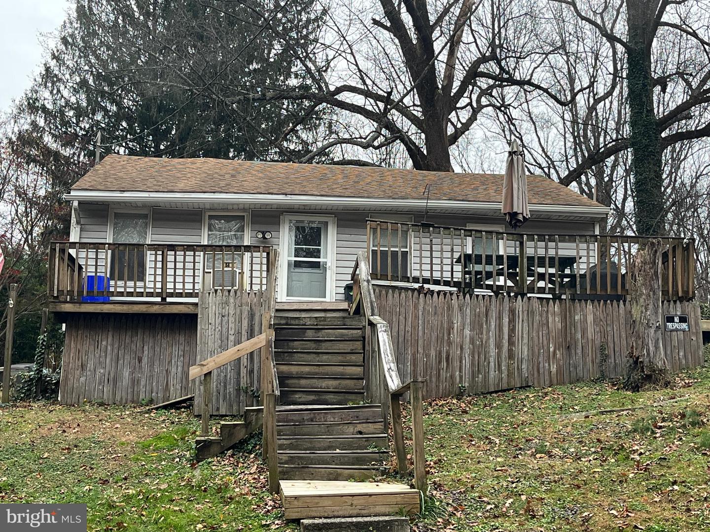 645 Park St, Manchester, PA 17345 - MLS PAYK2094754 - Coldwell Banker