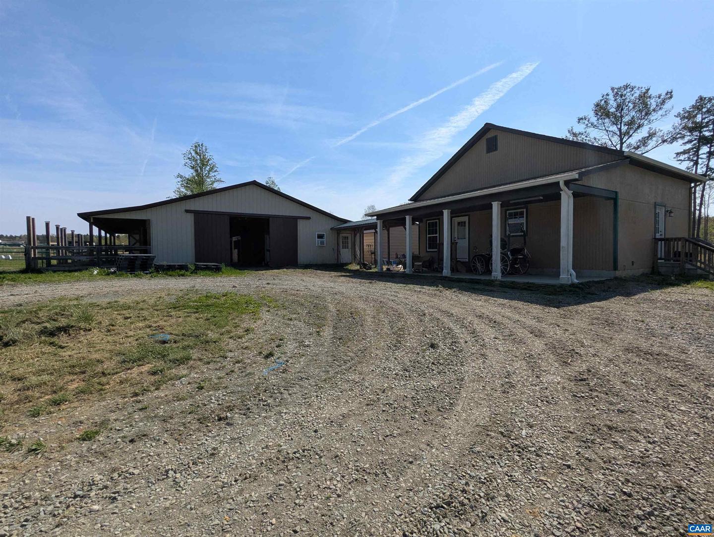 4064 Deep Creek Rd, Kents Store, VA 23084 - MLS 663480 - Coldwell Banker