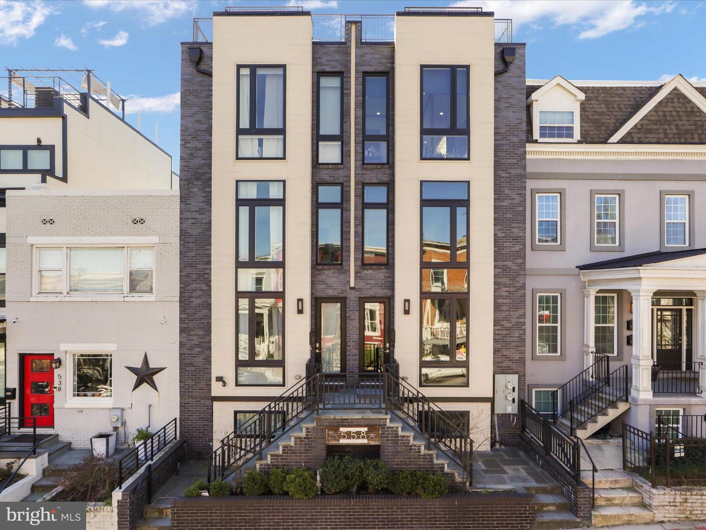558 Harvard St NW #B, Washington, DC 20001 - MLS DCDC2189742 - Coldwell ...