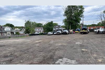 2301 Sulphur Spring Rd, Halethorpe, MD 21227 - MLS MDBC2067452 ...