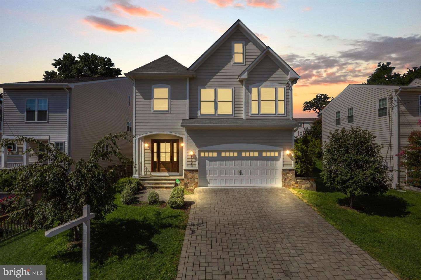 1720 N Cameron St, Arlington, VA 22207 - MLS VAAR2032518 - Coldwell Banker