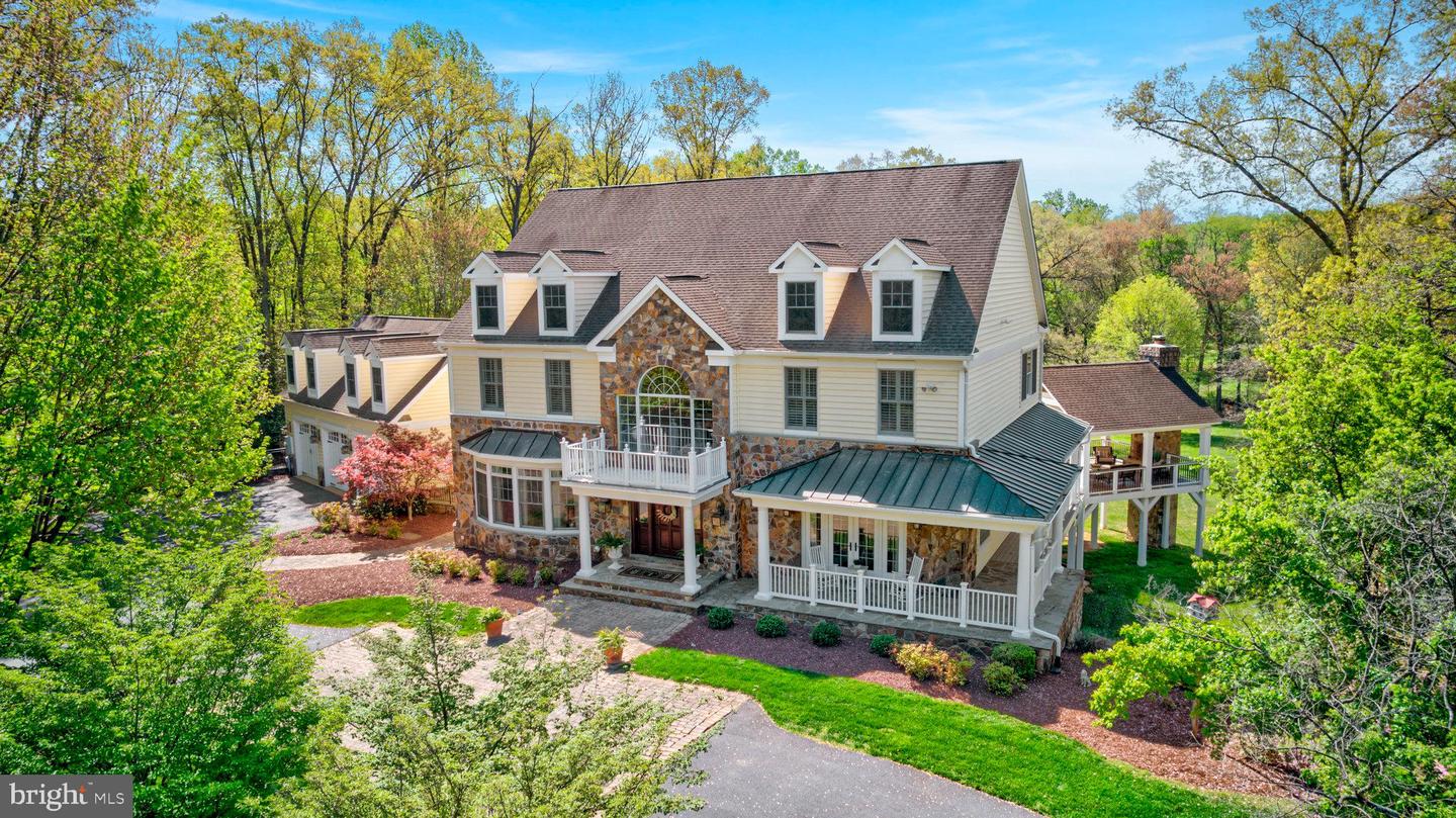 12205 Thoroughbred Rd, Oak Hill, VA 20171 - MLS VAFX2236310 - Coldwell ...