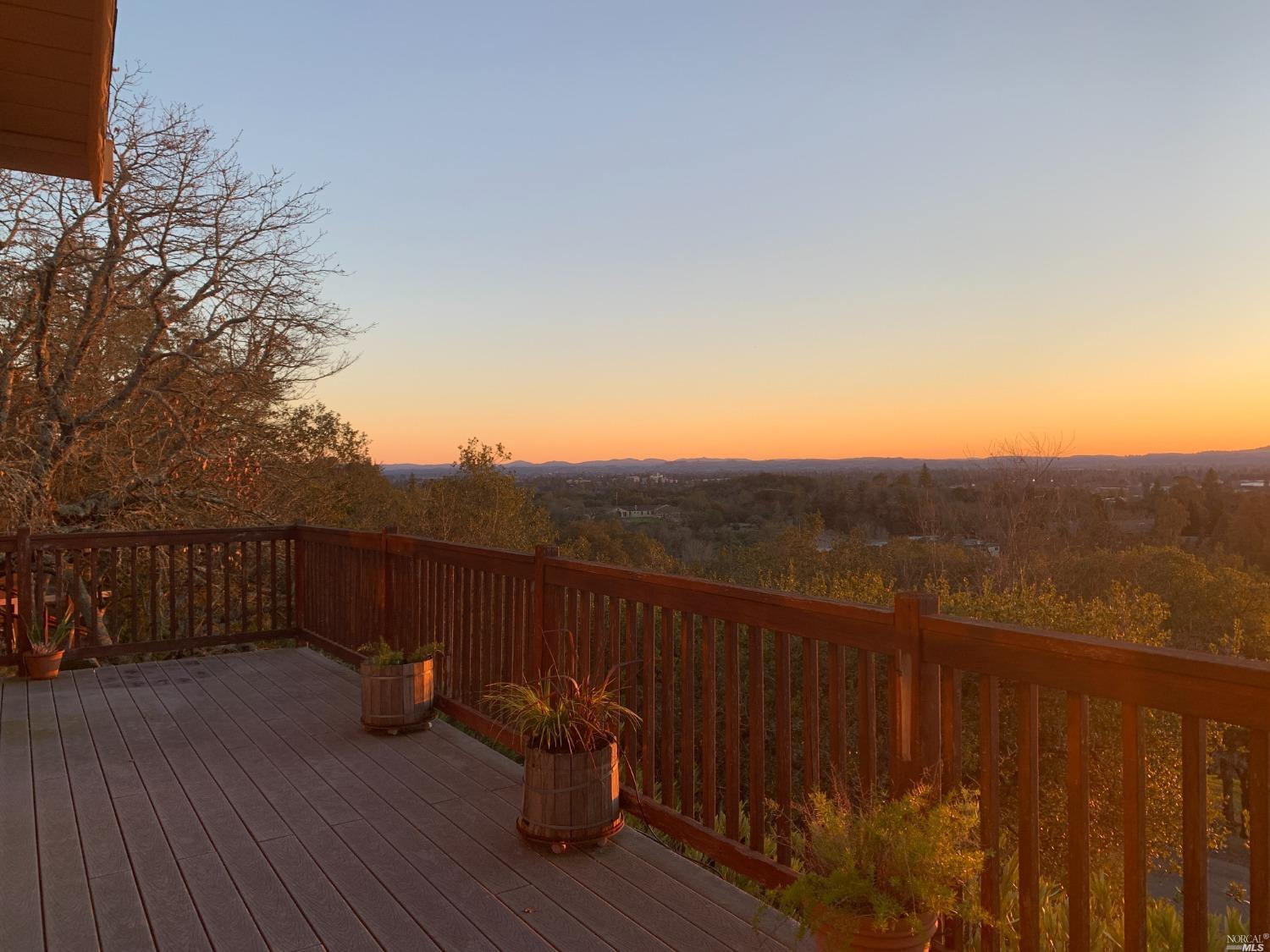 3207 Broken Twig Ln, Santa Rosa, CA 95404 - MLS 323003284 - Coldwell Banker