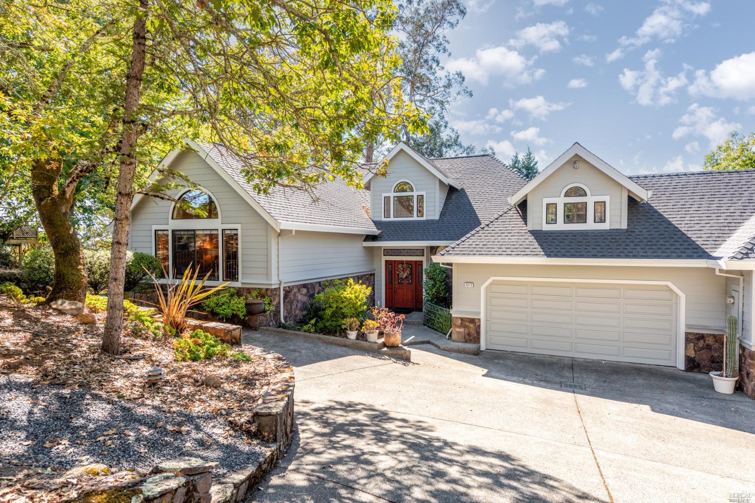 3215 Broken Twig Ln, Santa Rosa, CA 95404 - MLS 323003699 - Coldwell Banker