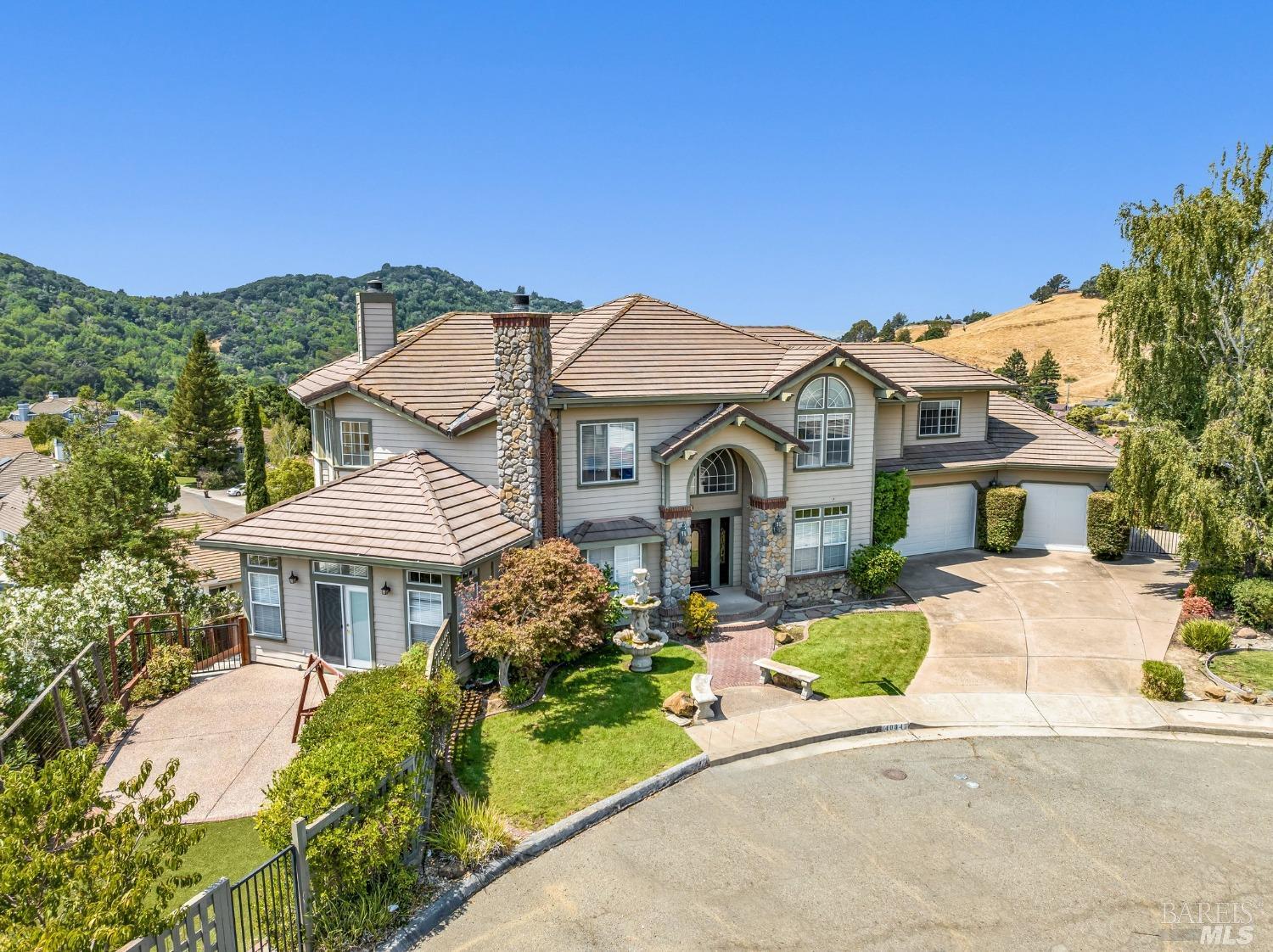 4084 Marcas St, Pinole, CA 94564 - MLS 323900224 - Coldwell Banker