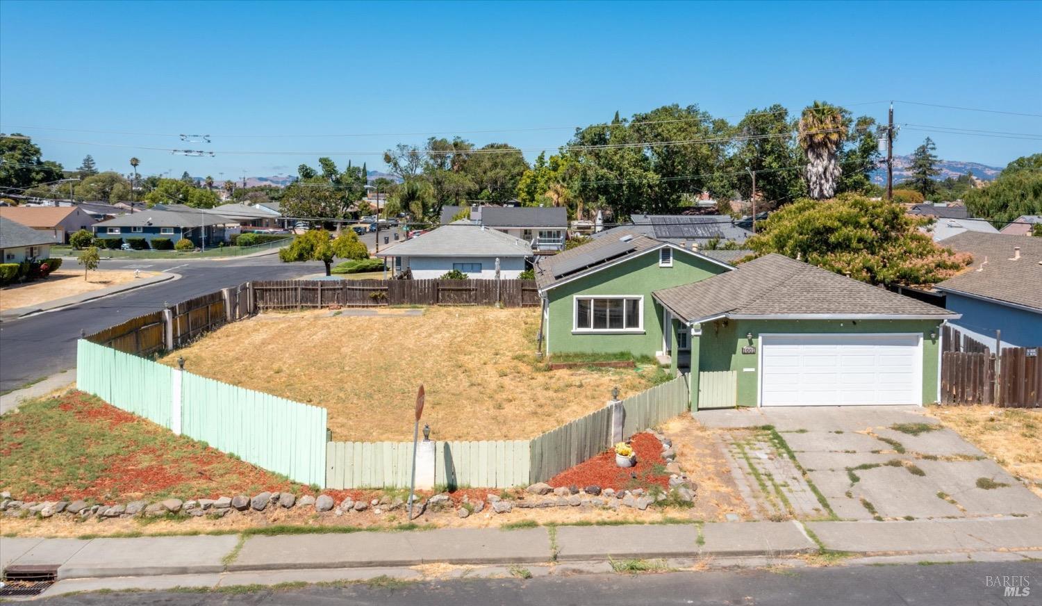 1001 Eisenhower St, Fairfield, CA 94533 - MLS 324049898 - Coldwell Banker