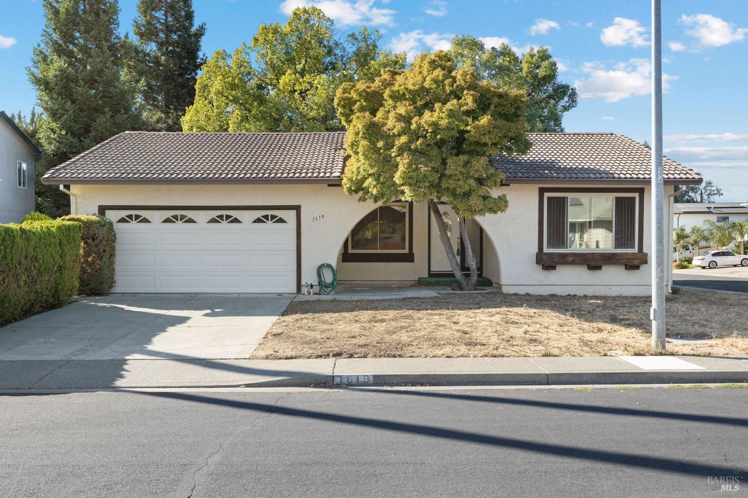1619 Astoria Dr, Fairfield, CA 94534 - MLS 324082670 - Coldwell Banker