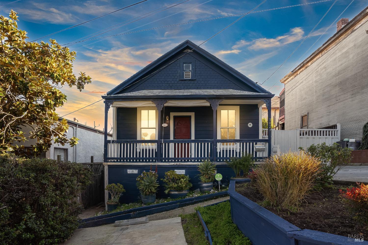 1023 1st Ave, Crockett, CA 94525 - MLS 325005257 - Coldwell Banker