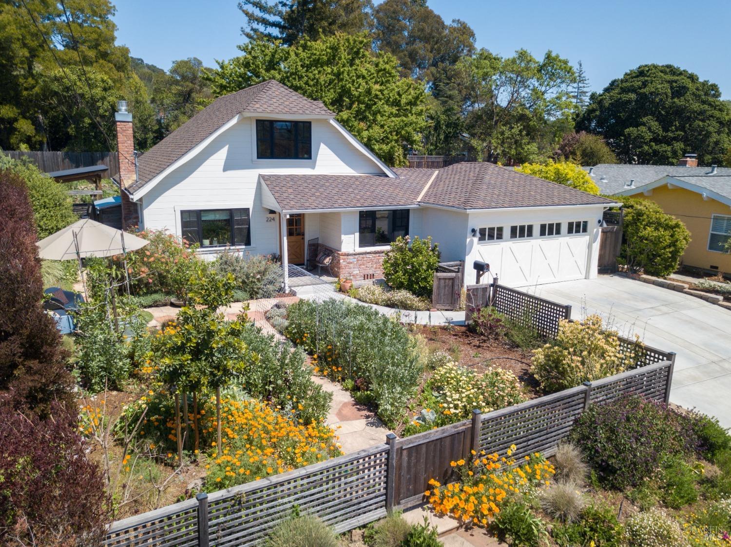 224 Blackstone Dr, San Rafael, CA 94903 - MLS 325034098 - Coldwell Banker