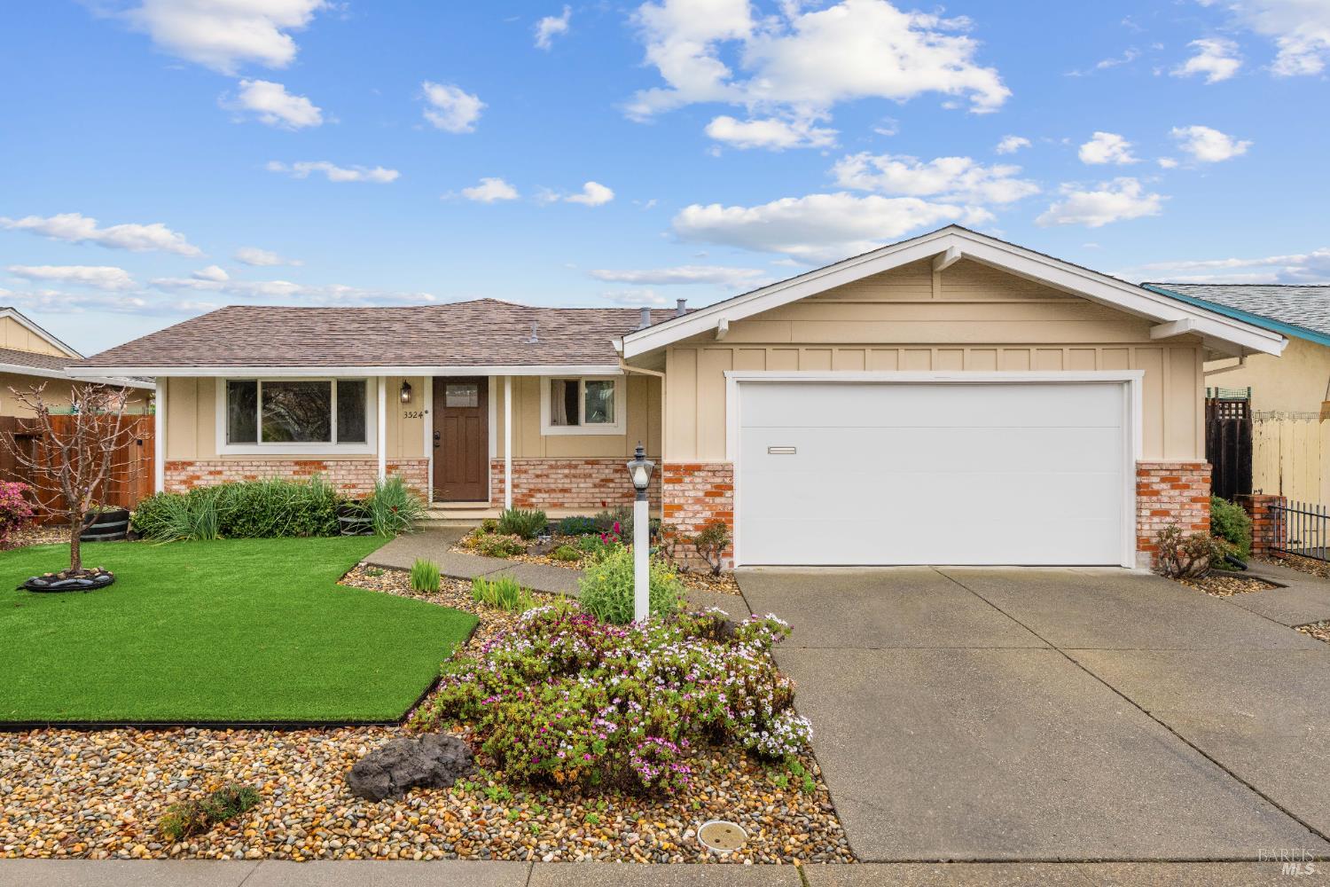 3524 Cascade St, Napa, CA 94558 - MLS 325049679 - Coldwell Banker