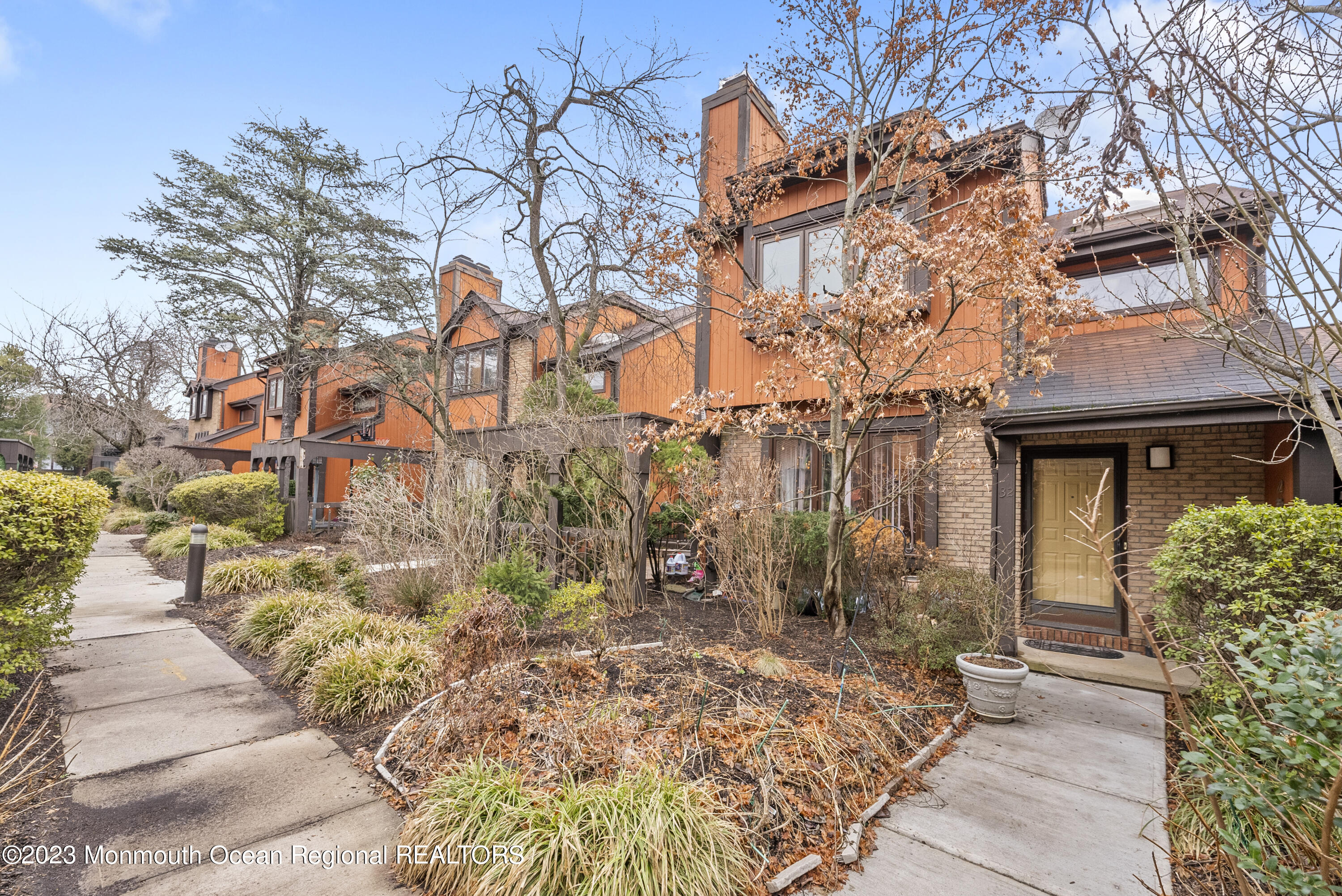 32 Riverbend Dr, North Brunswick Township, NJ 08902 - MLS 22304900 ...