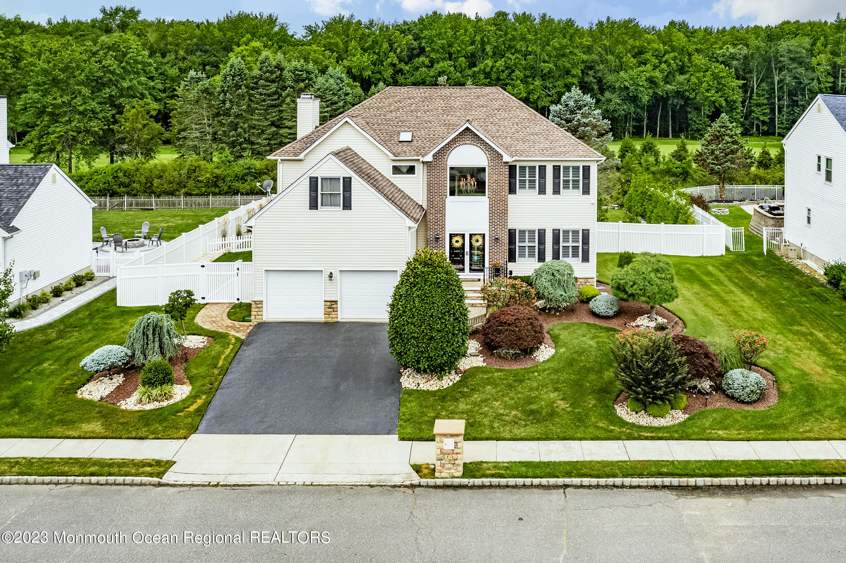 37 Johnny Dr, Farmingdale, NJ 07727 - MLS 22320510 - Coldwell Banker