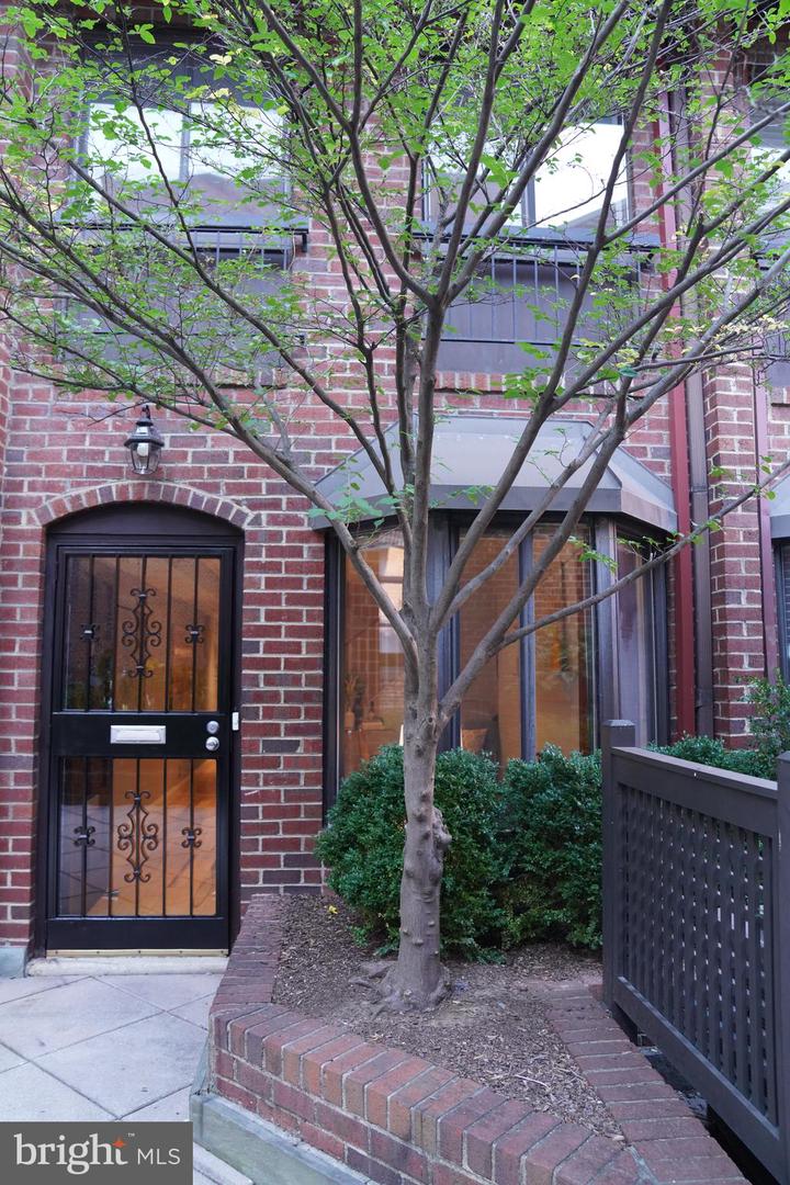 1034 Paper Mill Ct NW #1034, Washington, DC 20007 - MLS DCDC2187556 ...