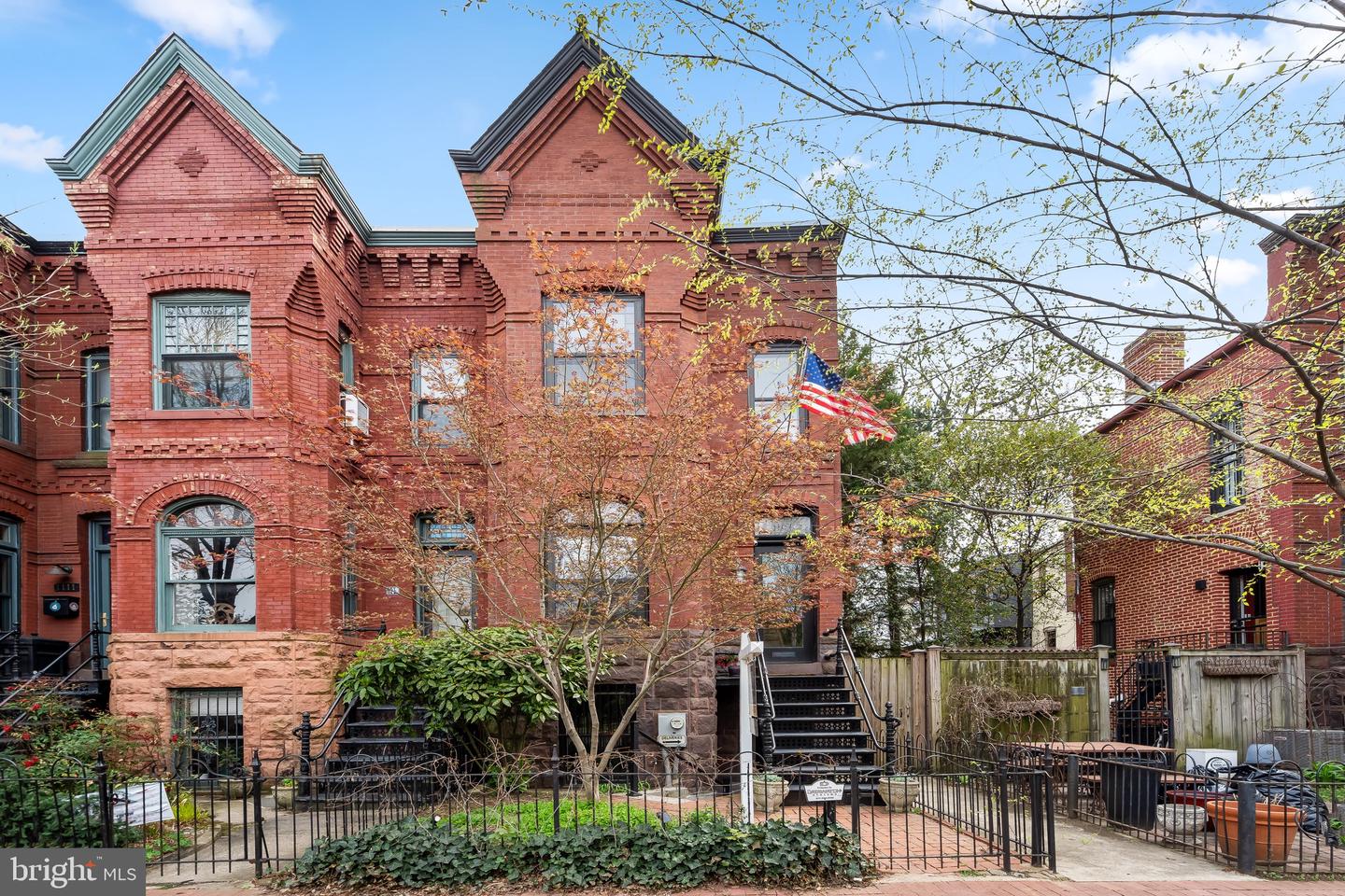 1107 Independence Ave SE, Washington, DC 20003 - MLS DCDC2192336 ...