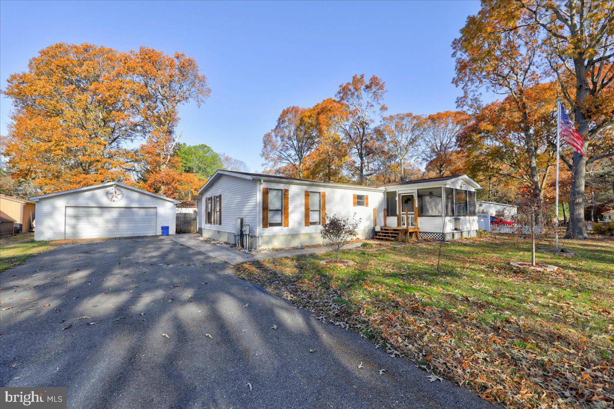 32907 Circle Dr, Millsboro, DE 19966 - MLS DESU2032840 - Coldwell Banker