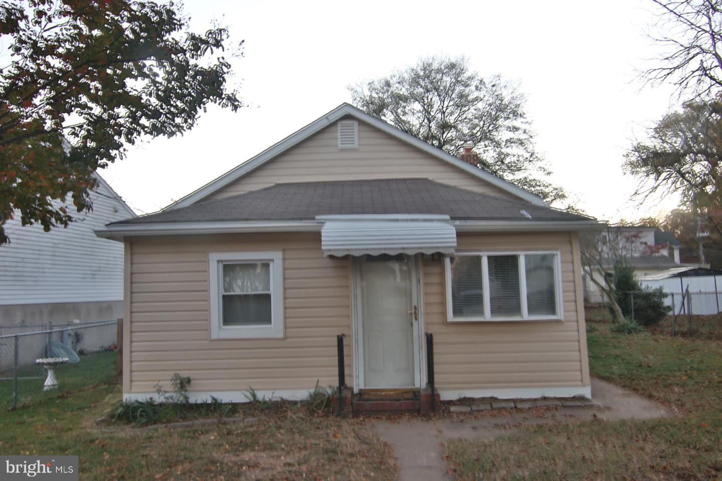 7926 West End Dr, Baltimore, MD 21226 - MLS MDAA2098504 - Coldwell Banker