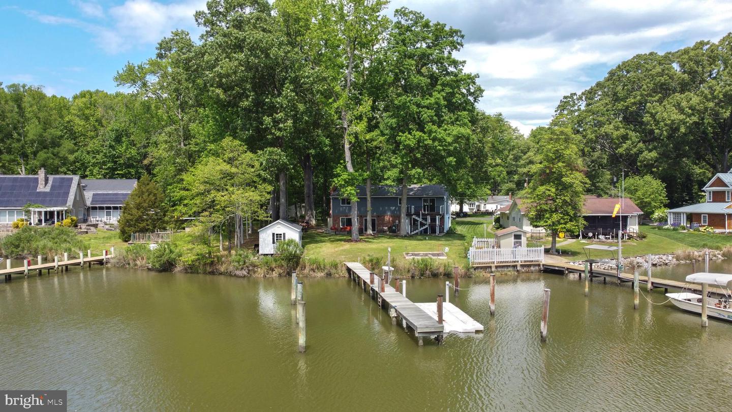 819 Elm Dr, West River, MD 20778 - MLS MDAA2109992 - Coldwell Banker