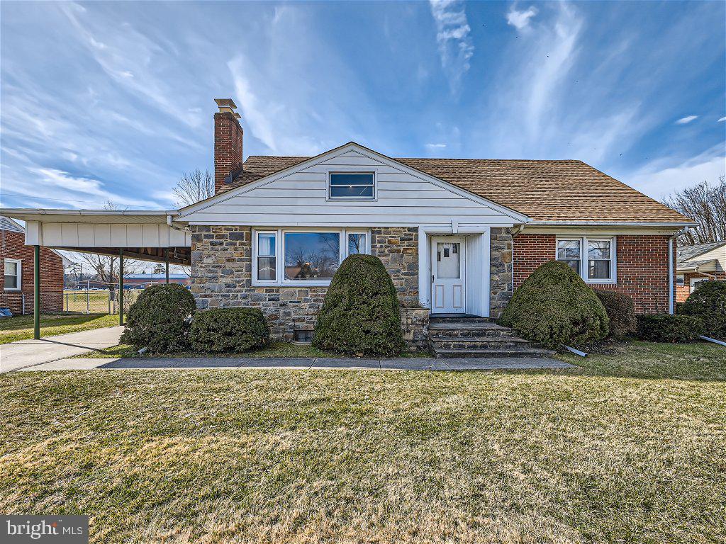 2213 Pleasant Dr, Catonsville, MD 21228 - MLS MDBC2087408 - Coldwell Banker