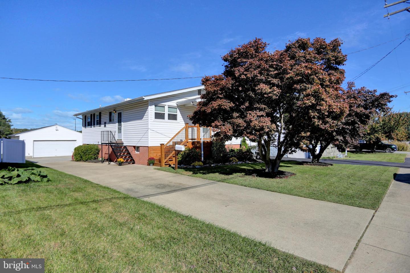 3102 River Dr, Sparrows Point, MD 21219 - MLS MDBC2110084 - Coldwell Banker