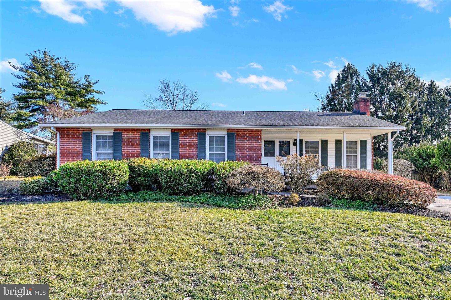 2425 Chetwood Cir, Lutherville Timonium, MD 21093 - MLS MDBC2118632 ...