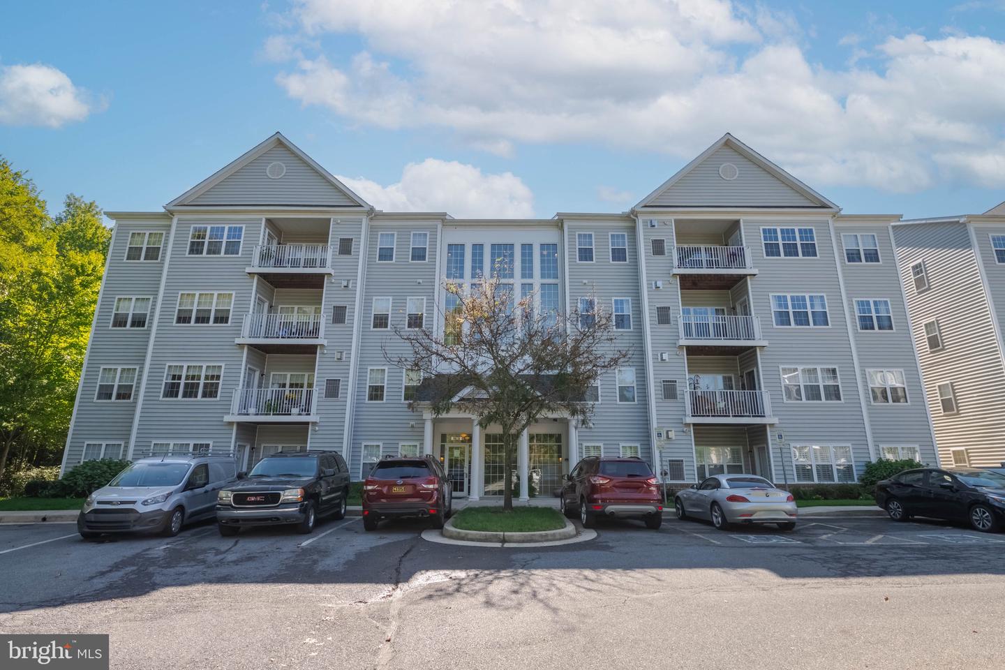 608 Hopkins Landing Dr #608, Baltimore, MD 21221 - MLS MDBC2136464 ...