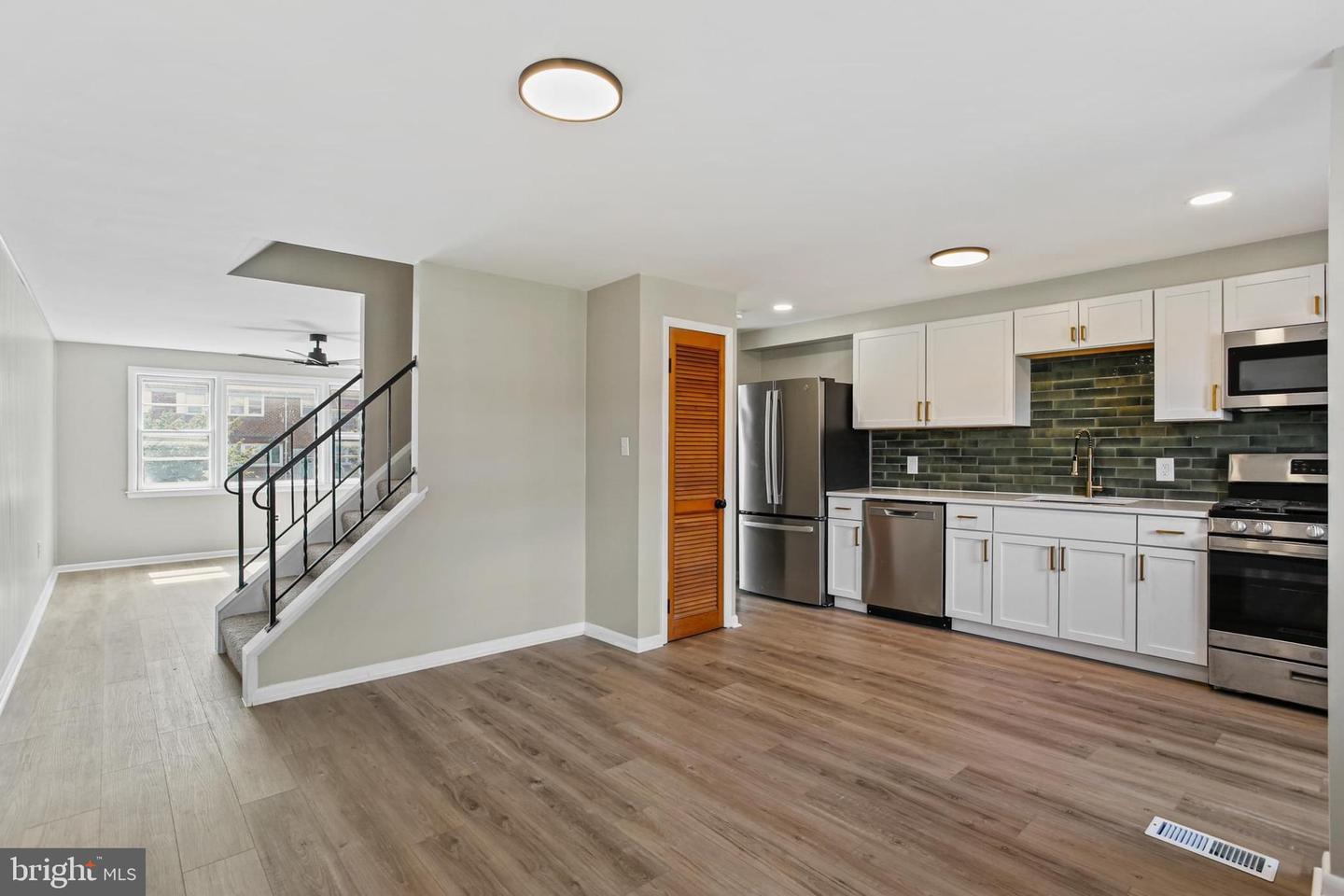934 Circle Dr, Baltimore, MD 21227 - MLS MDBC2138784 - Coldwell Banker