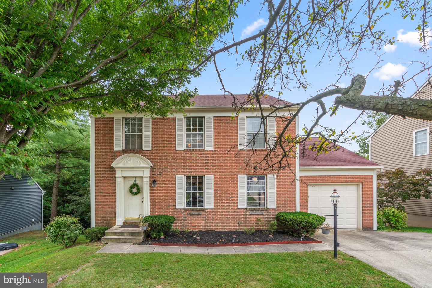 6218 Woodcrest Dr, Ellicott City, MD 21043 - MLS MDHW2022972 - Coldwell ...