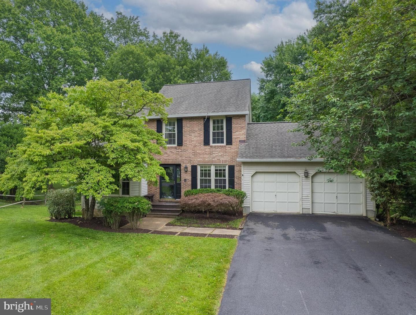10049 Carillon Dr, Ellicott City, MD 21042 - MLS MDHW2055080 - Coldwell ...