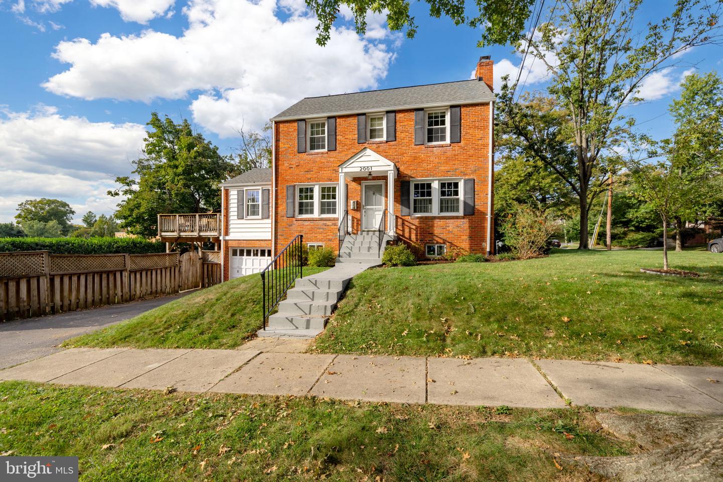 2001 Rookwood Rd, Silver Spring, MD 20910 - MLS MDMC2109876 - Coldwell ...