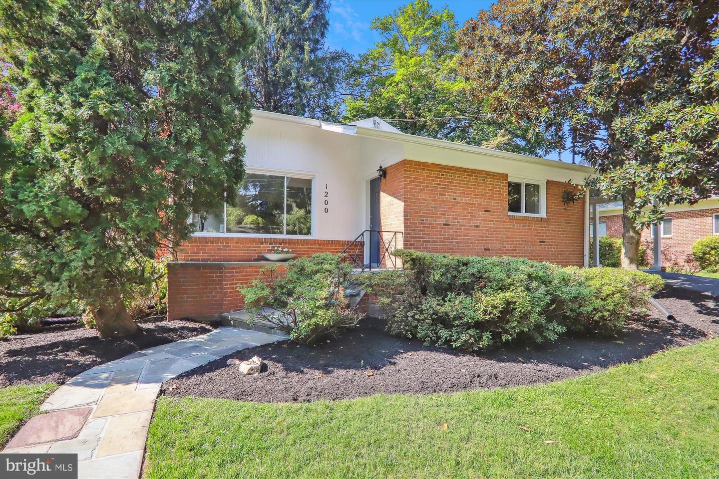 1200 Ballard St, Silver Spring, MD 20910 - MLS MDMC2147124 - Coldwell ...