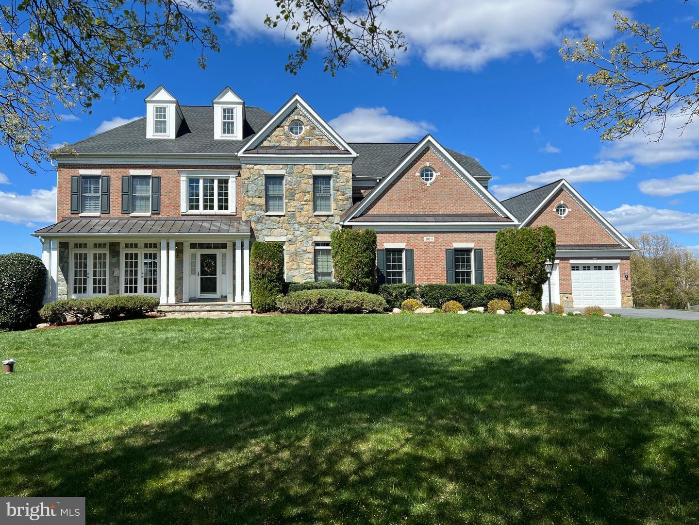 8611 Augusta Farm Ln, Laytonsville, MD 20882 - MLS MDMC2149292 ...