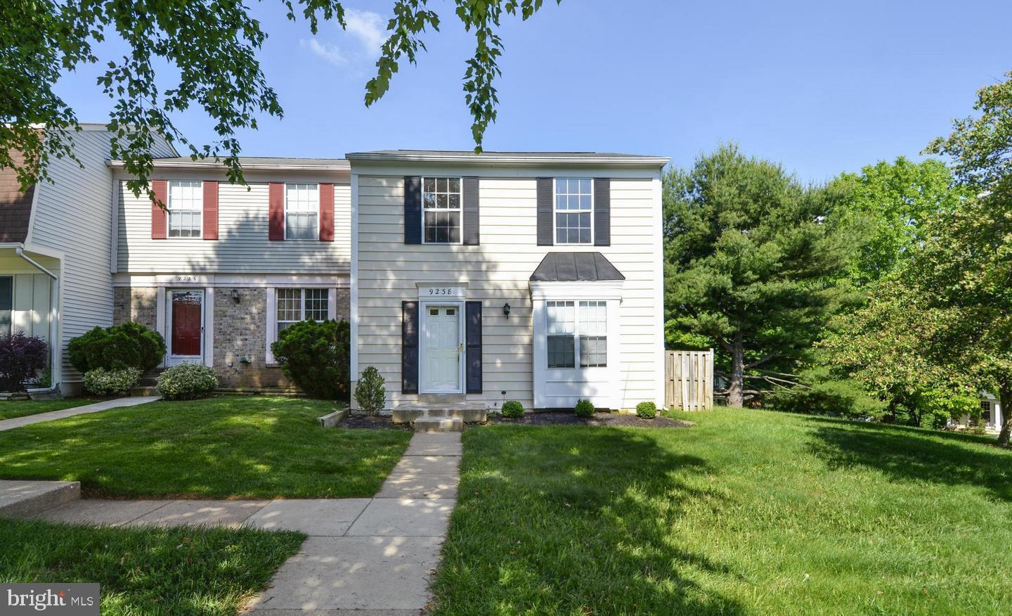 9238 Sandy Lake Cir, Gaithersburg, MD 20879 - MLS MDMC2153686 ...