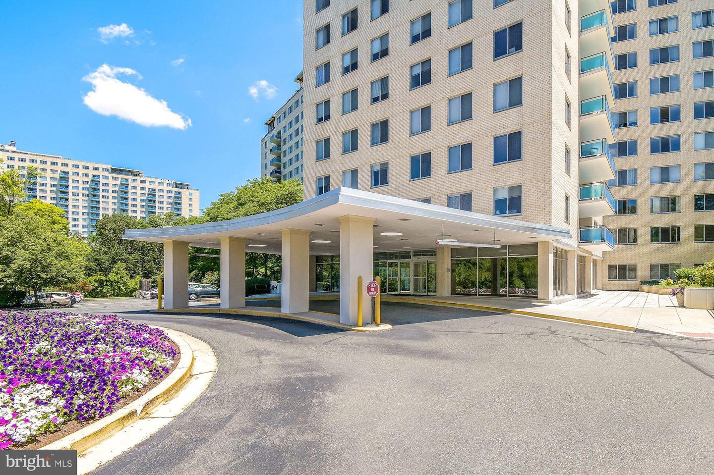 10401 Grosvenor Pl #910, North Bethesda, MD 20852 - MLS MDMC2165404 ...