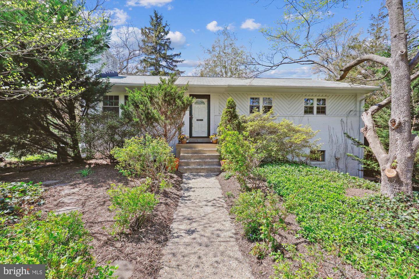 9314 Parkhill Terrace, Bethesda, MD 20814 - MLS MDMC2173706 - Coldwell ...