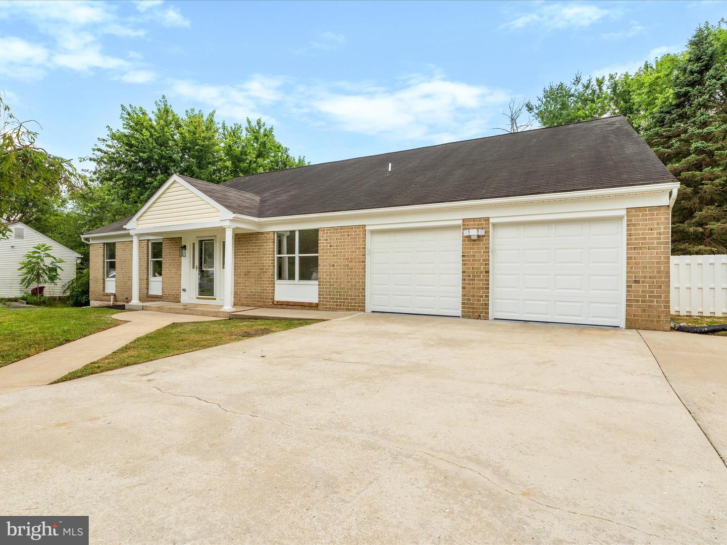 10408 Carlyn Ridge Rd, Damascus, MD 20872 - MLS MDMC2186410 - Coldwell ...