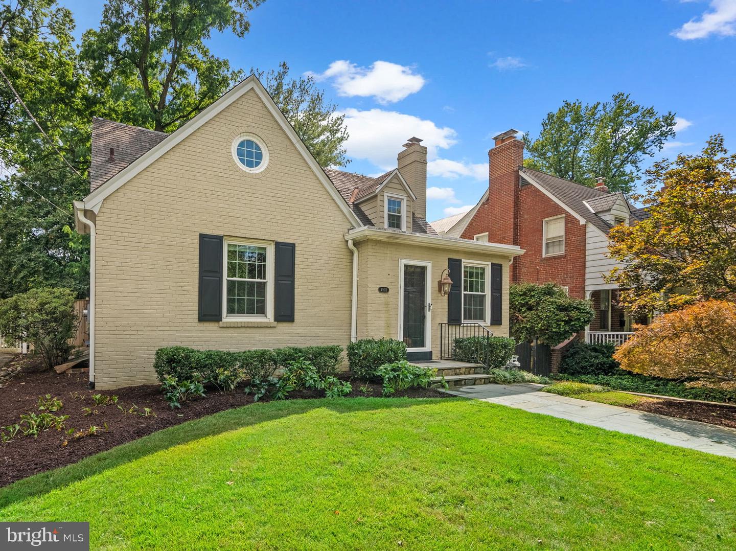 4903 Chevy Chase Blvd, Chevy Chase, MD 20815 - MLS MDMC2205920 ...