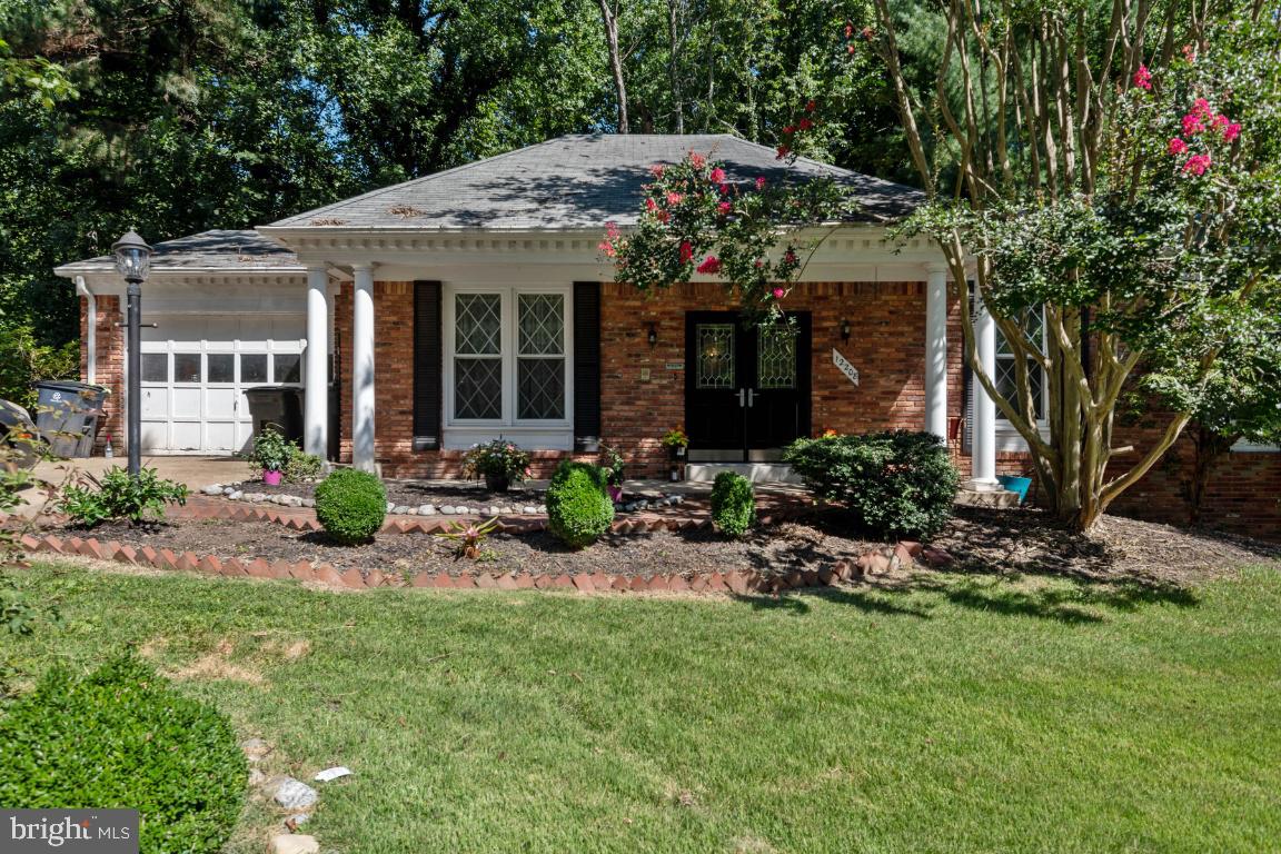 12208 Westview Dr, Upper Marlboro, MD 20772 - MLS MDPG2054530 ...