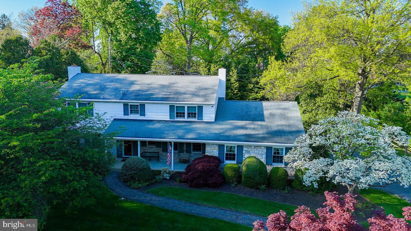 18806 Briarwood Dr, Hagerstown, MD 21742 - MLS MDWA2021732 - Coldwell ...