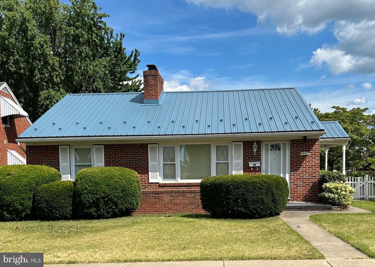 220 Avon Rd, Hagerstown, MD 21740 - MLS MDWA2022972 - Coldwell Banker