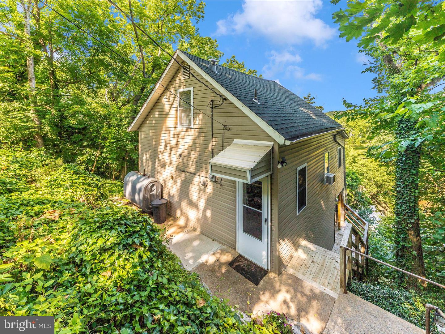 12535 Rockdale Rd, Clear Spring, MD 21722 - MLS MDWA2029370 - Coldwell ...