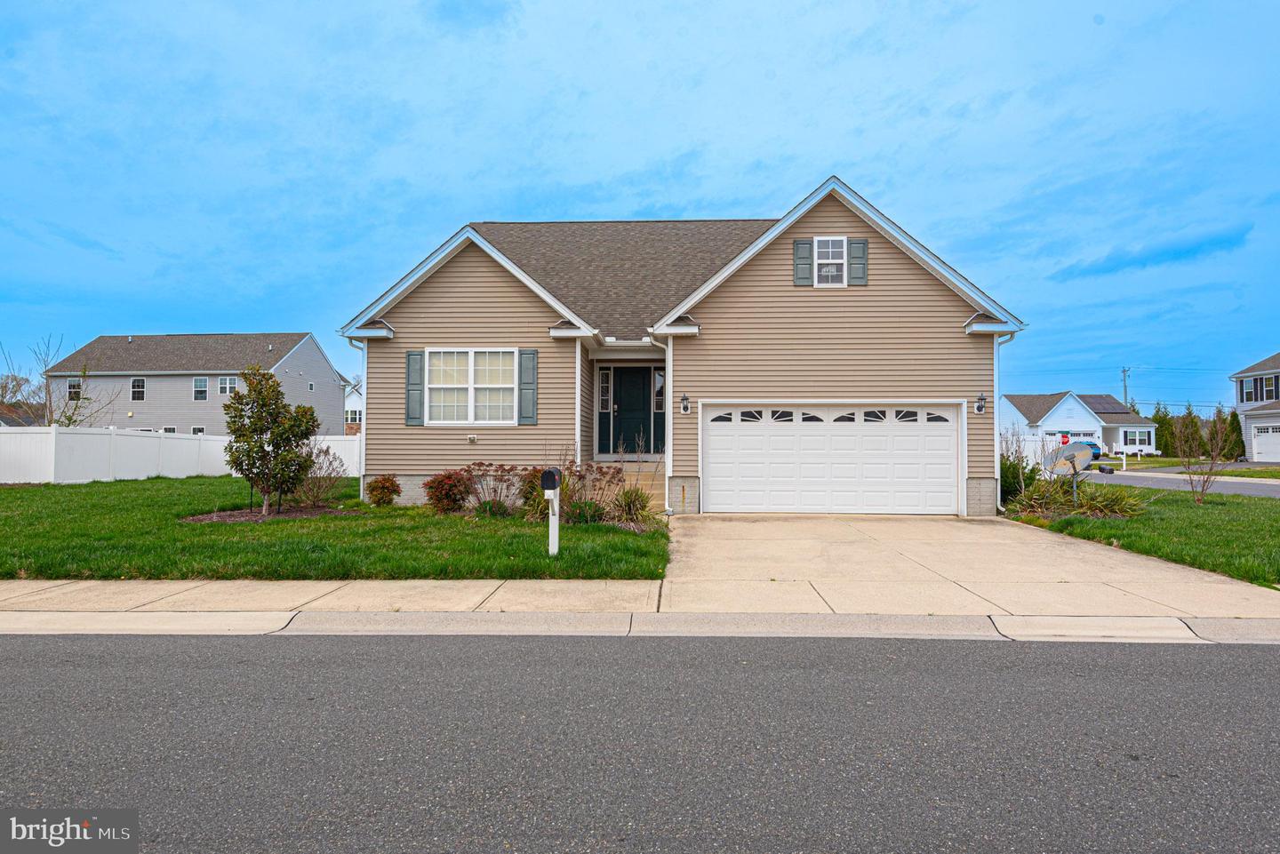 30712 Hawks Way, Delmar, MD 21875 - MLS MDWC2017214 - Coldwell Banker