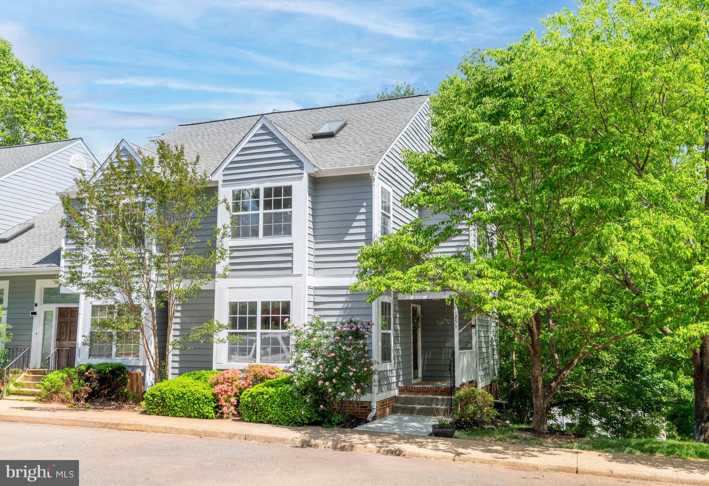 1259 Maple View Dr, Charlottesville, VA 22902 - MLS VAAB2000978 ...